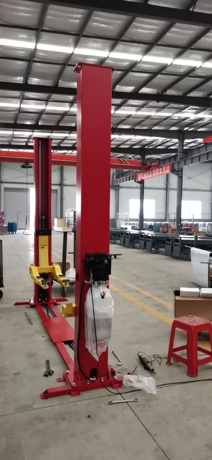 Car Lifts - Fantu Auto Pro - Your Wholesale Auto Repair Partner